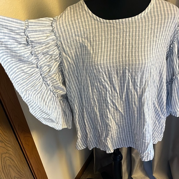Pilcro | Tops | Pilcro Large Ruffle Sleeve Light Weight Top | Poshmark